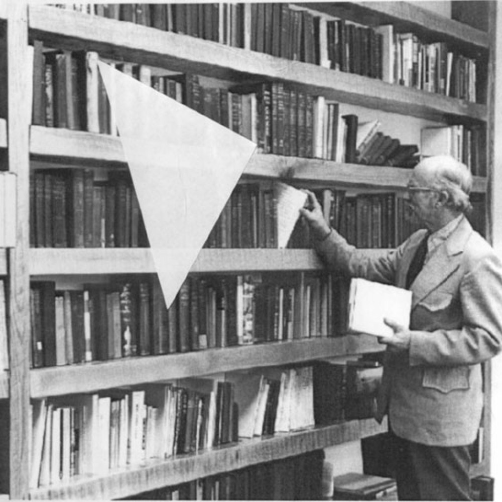 Ruth Buchanan: Several Attentions – Lying Freely Part III | The Showroom